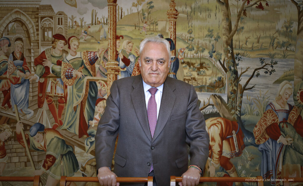 Entrevista con Manuel Contreras Ramos, Presidente de Honor de Grupo ...